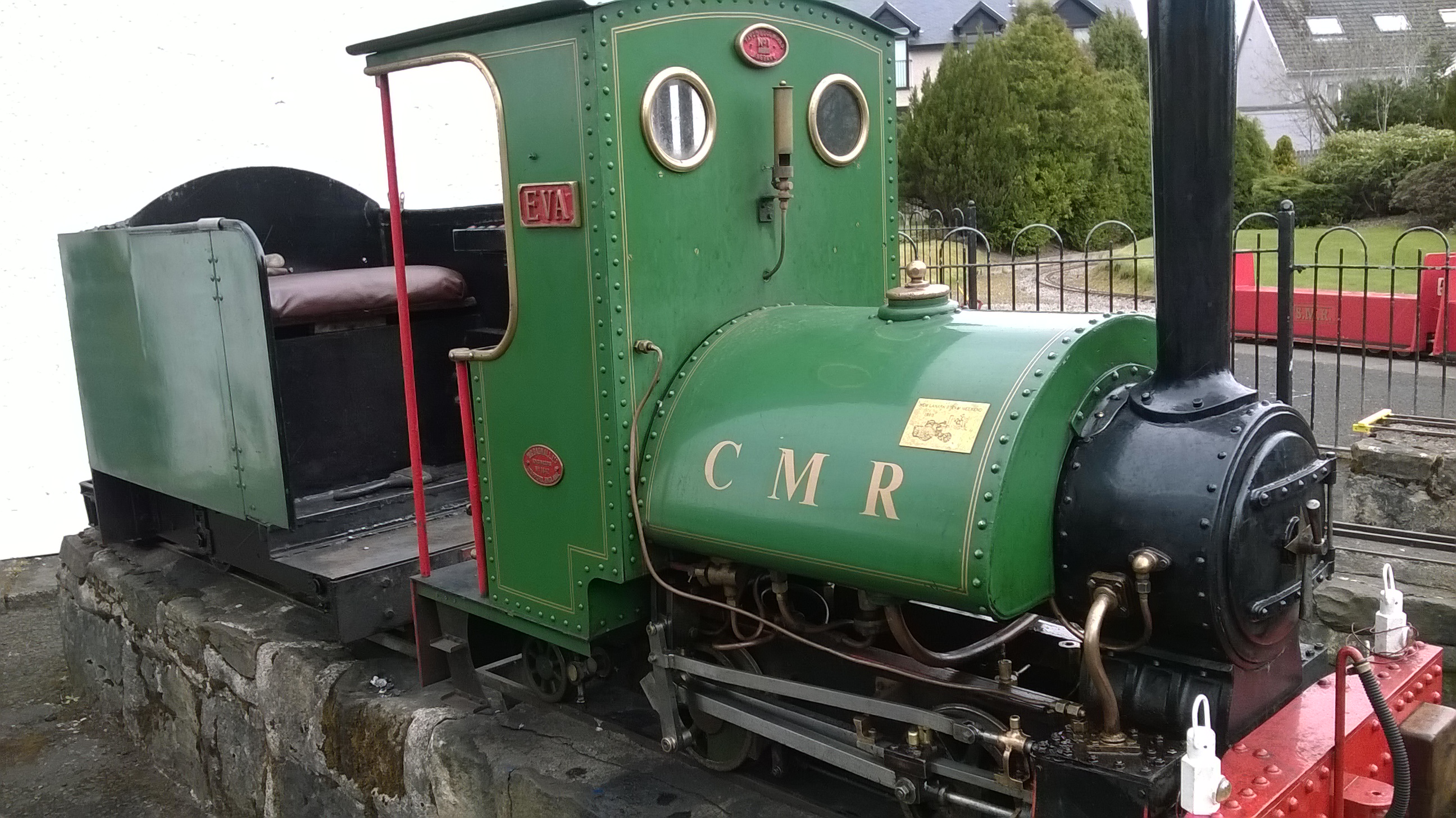 Past-times – a slideshow from the last 15 years – Strathaven Miniature ...