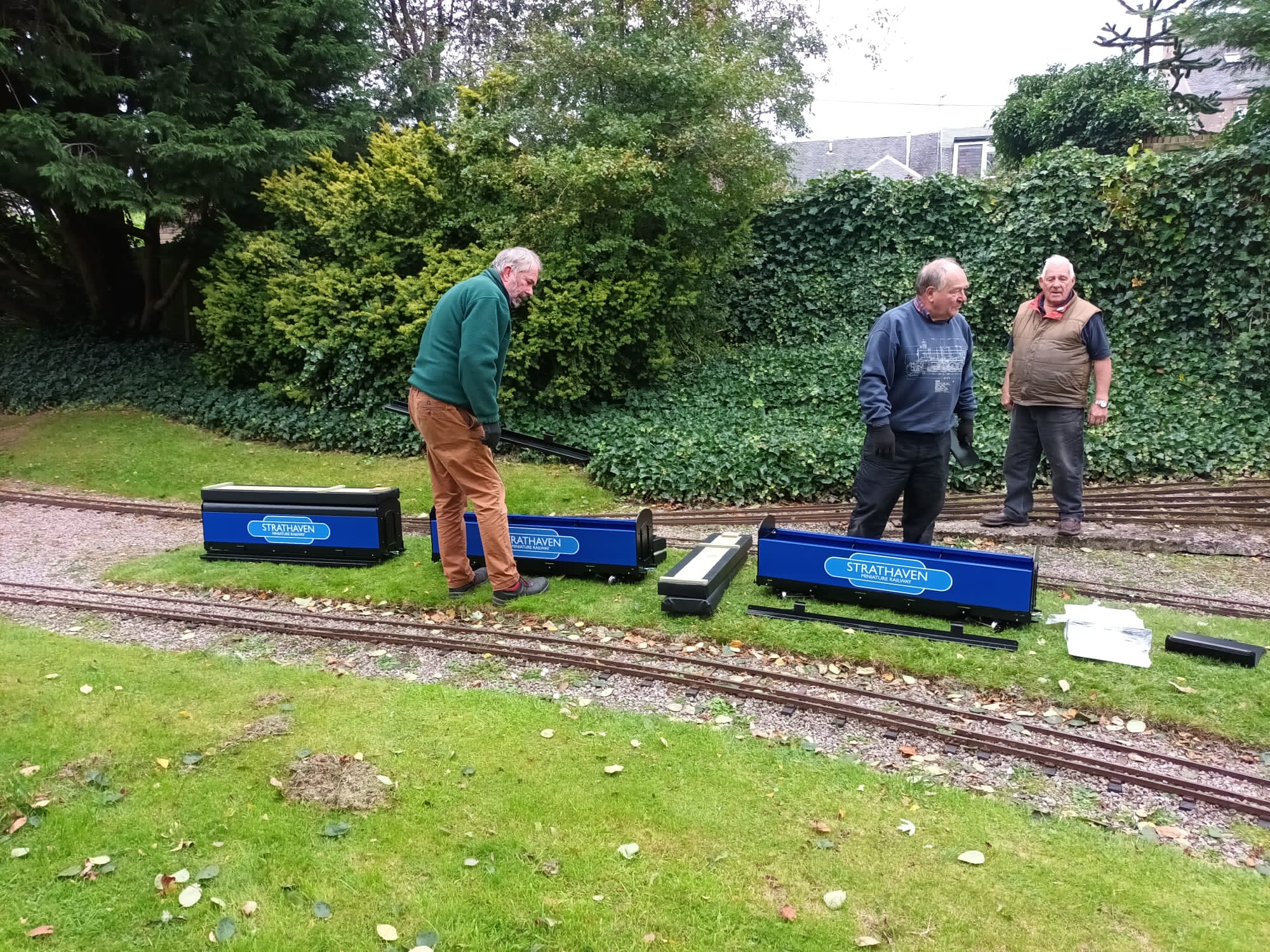 Leaving from Strathaven Central Soon ! – Strathaven Miniature Railway